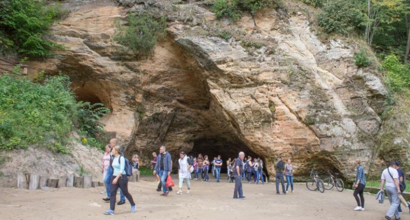 Gutmanis Cave in Sigulda | Reinis Fischer